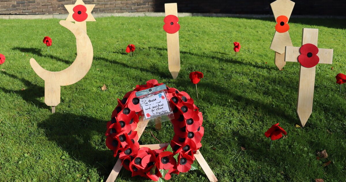 Whole school to observe a two minute silence in honour of Remembrance ...