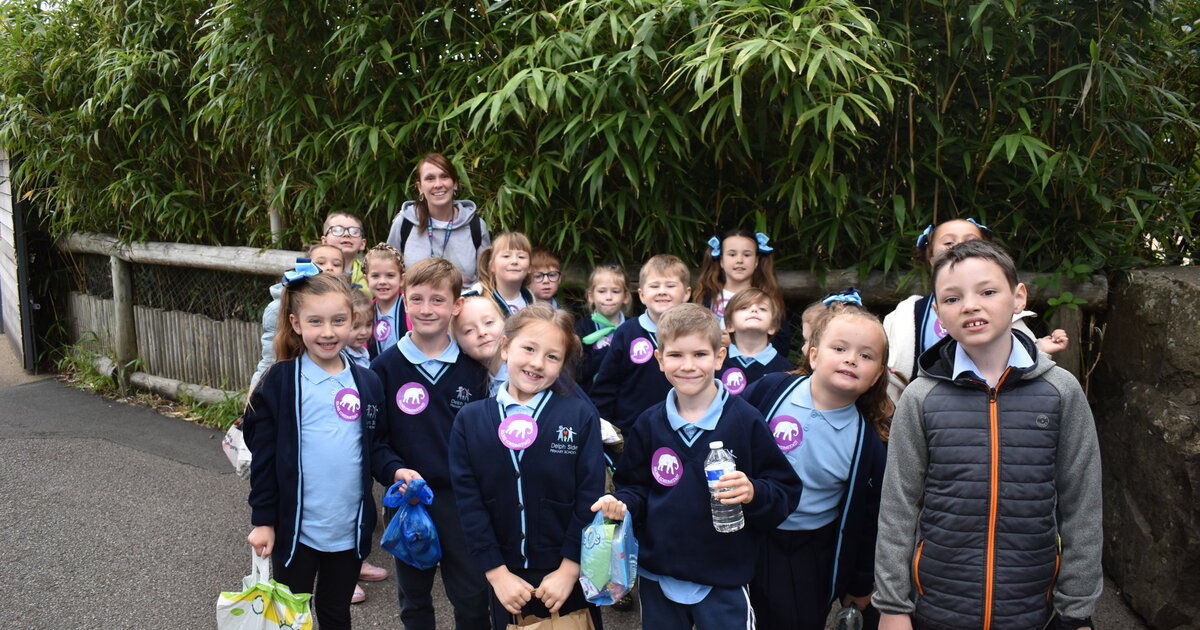 Year 3 trip to Chester Zoo | Delph Side Community Primary School