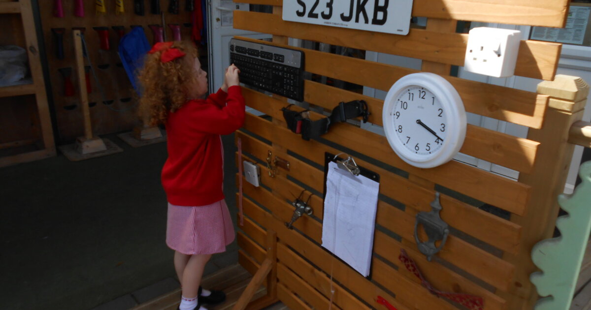 Fiddle board | Fleetwood's Charity Primary School