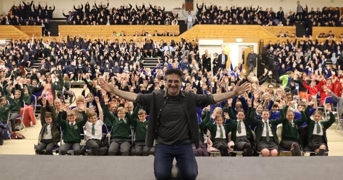 Year 6 meet The Supervet! | Samlesbury CE Primary School