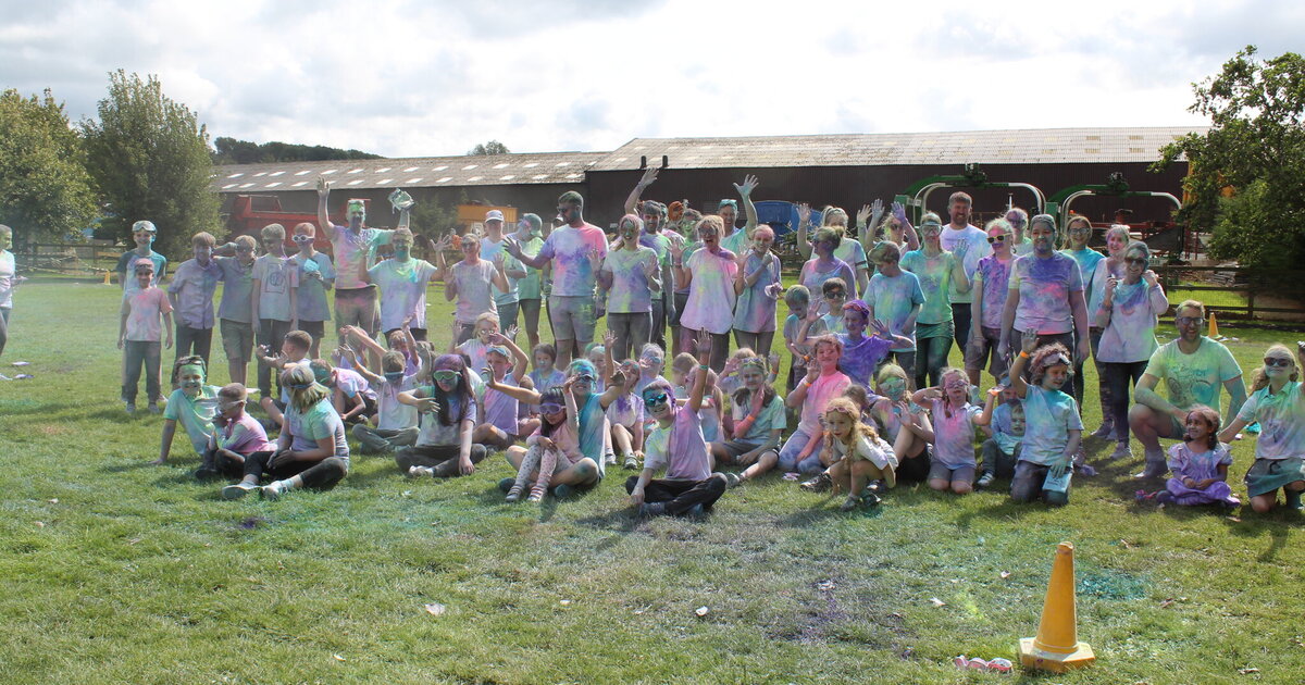 End of Term Colour Run 2023! | Samlesbury CE Primary School