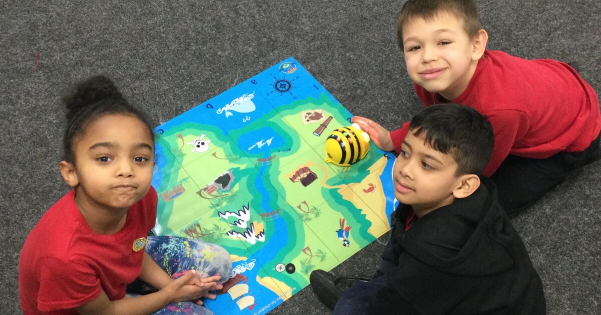 Year 1 Class 3 Computing Beebot Maps St Bartholomews C Of E