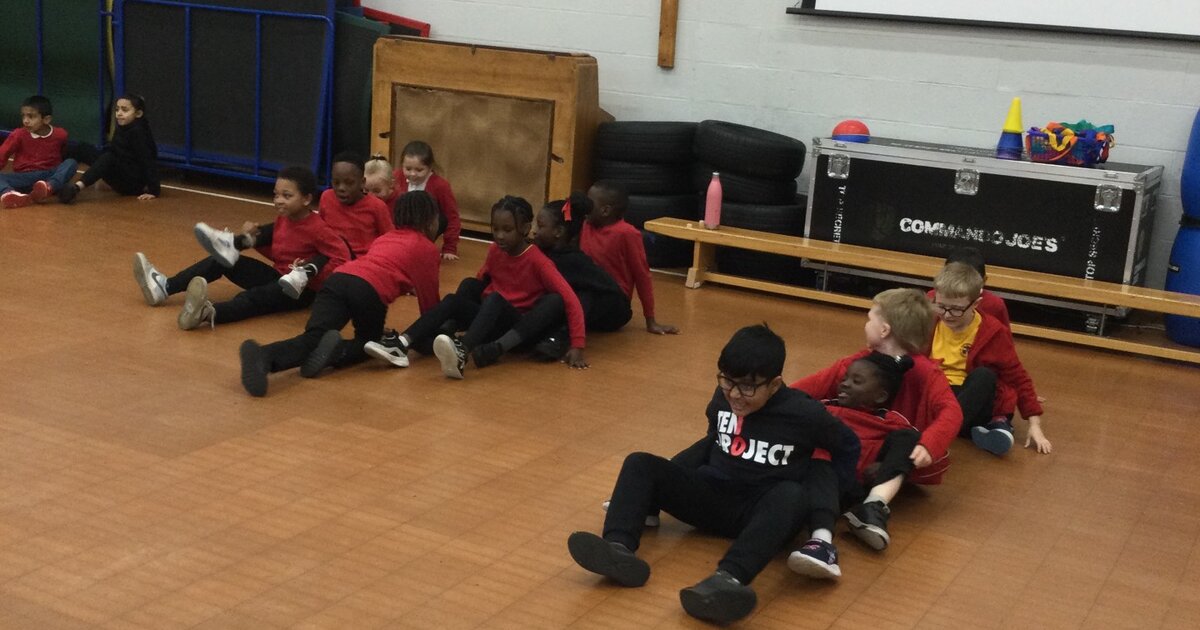 Year 3 (Class 8) - Commando Joe's - Rowing Boats & Teamwork | St ...