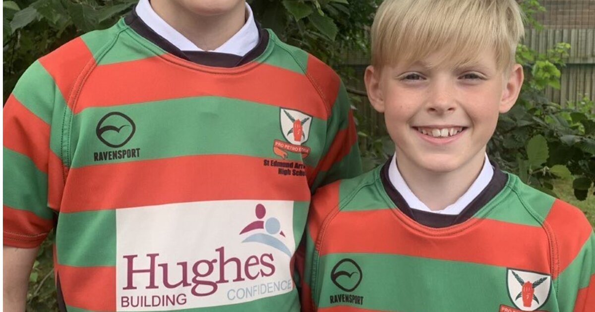 Y7 Students take part in the "Battle of the Borough" rugby match | St ...